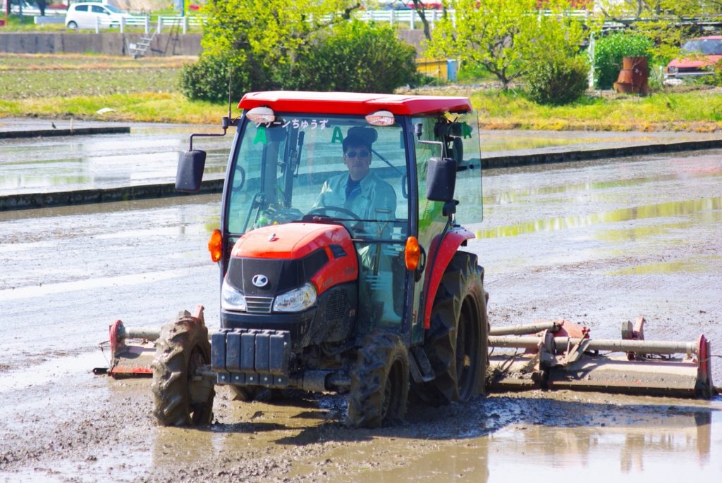 代掻き開始 | 株式会社グリーンちゅうず 滋賀県野洲市のお米を全国へ